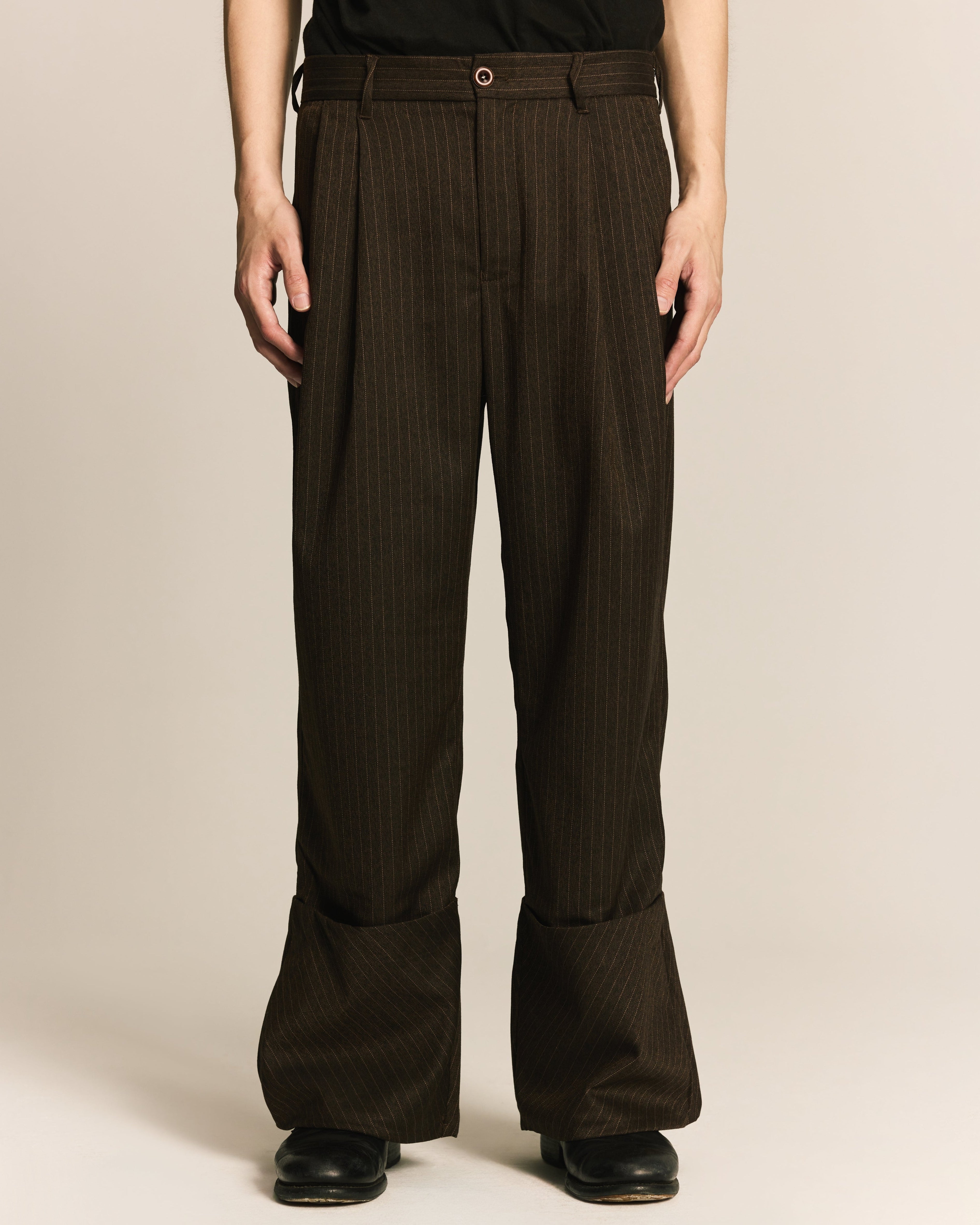 Brown FOLDED PLEAT TROUSERS – shalou